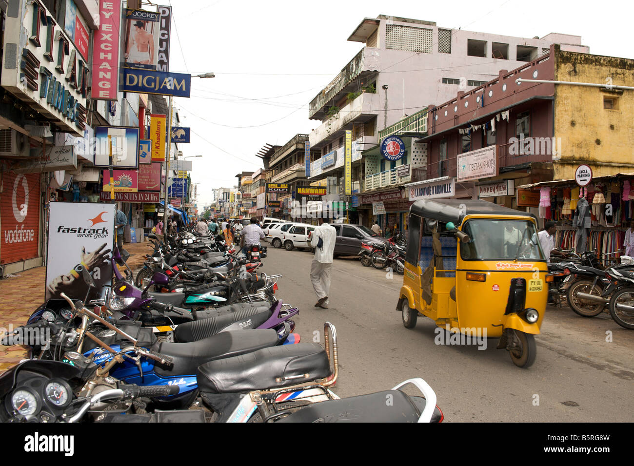 Street in Pondicherry India Stock Photo - Alamy