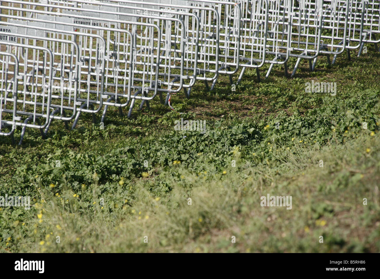 Exclusion barrier barriers hi-res stock photography and images - Alamy