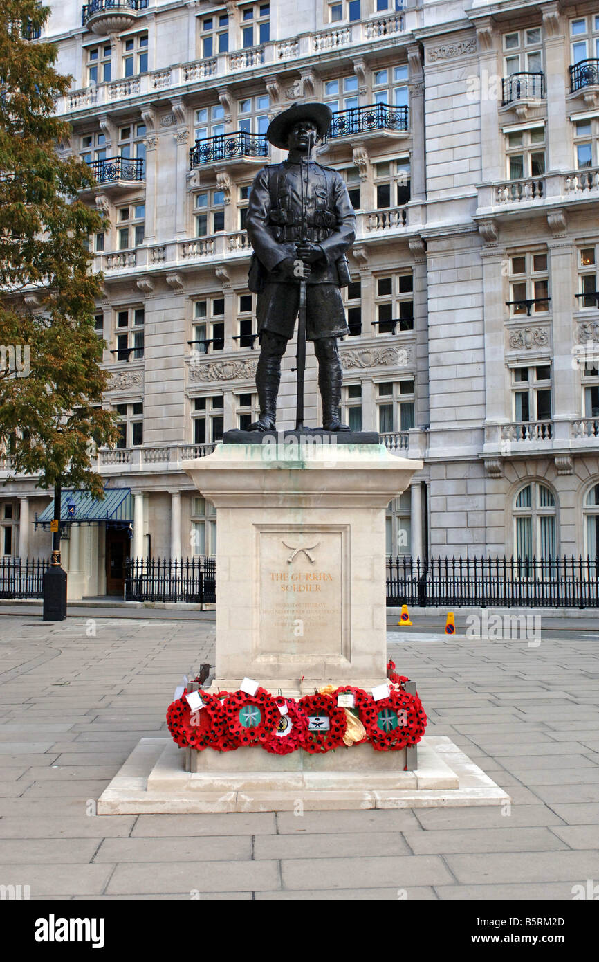 The gurkha monument hi-res stock photography and images - Alamy
