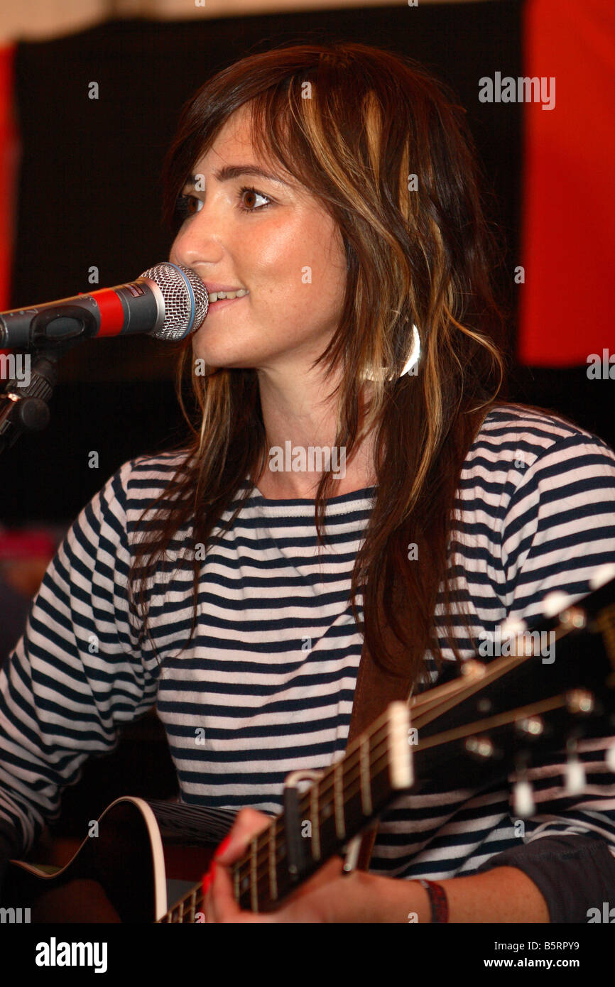 KT Tunstall singer songwriter performing live at Glastonbury Festival ...