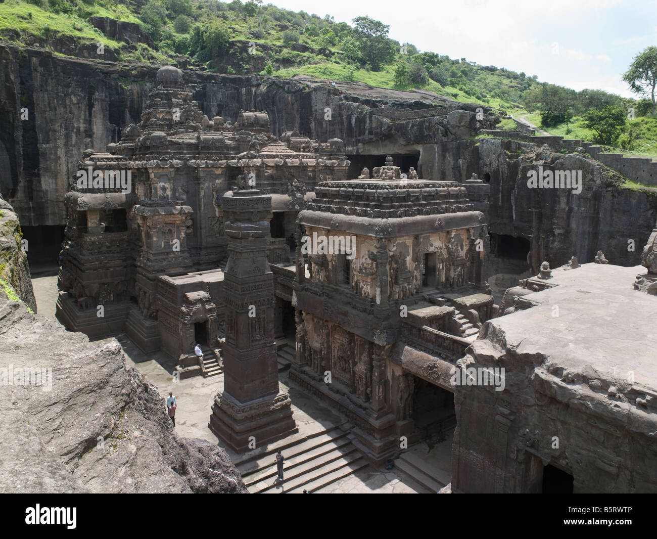 Kailasanatha Temple Ellora Caves India obelisk Stock Photo - Alamy