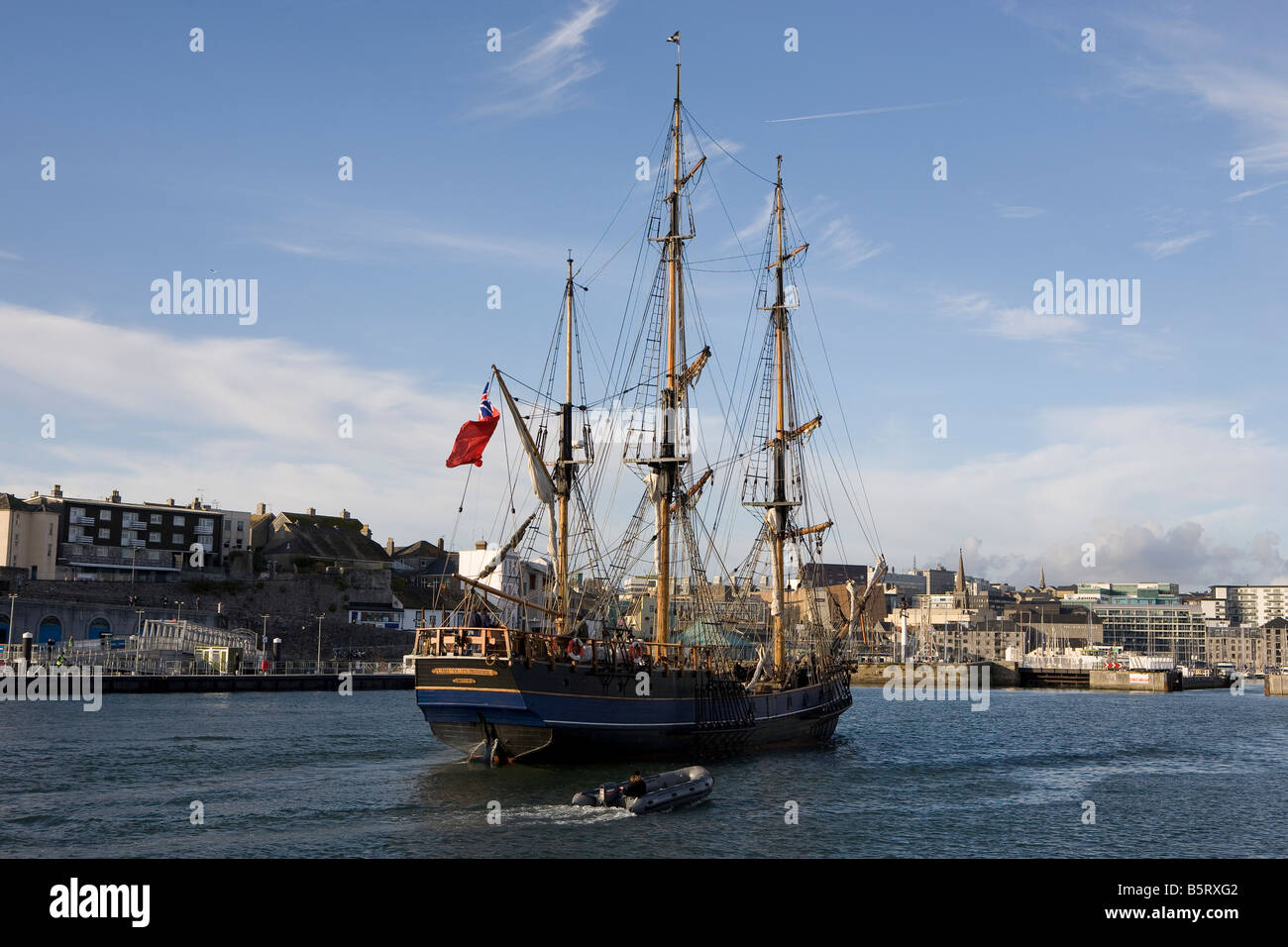 Three masted ship square rig hi-res stock photography and images - Alamy