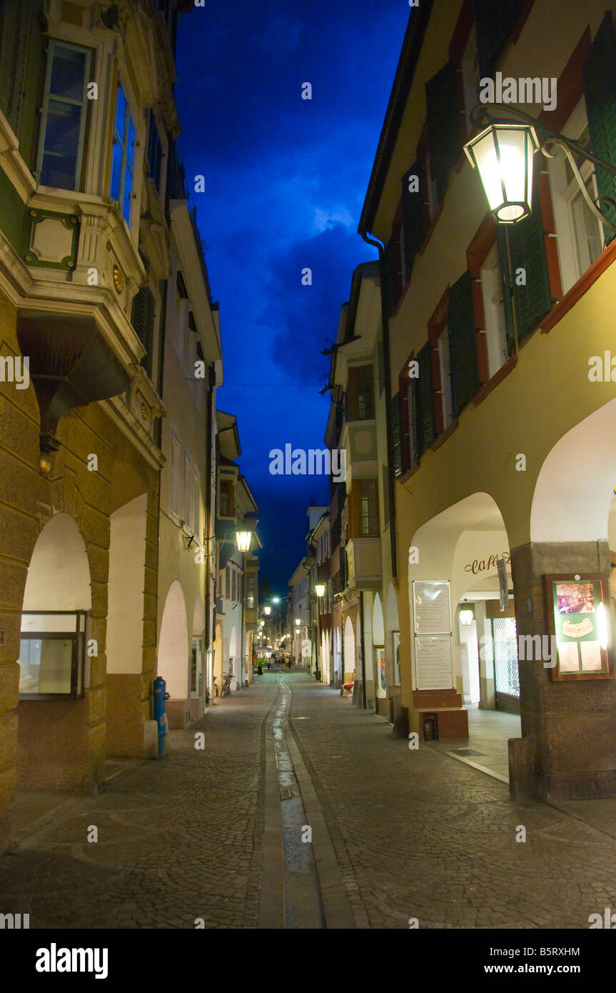 Streets meran hi-res stock photography and images - Alamy