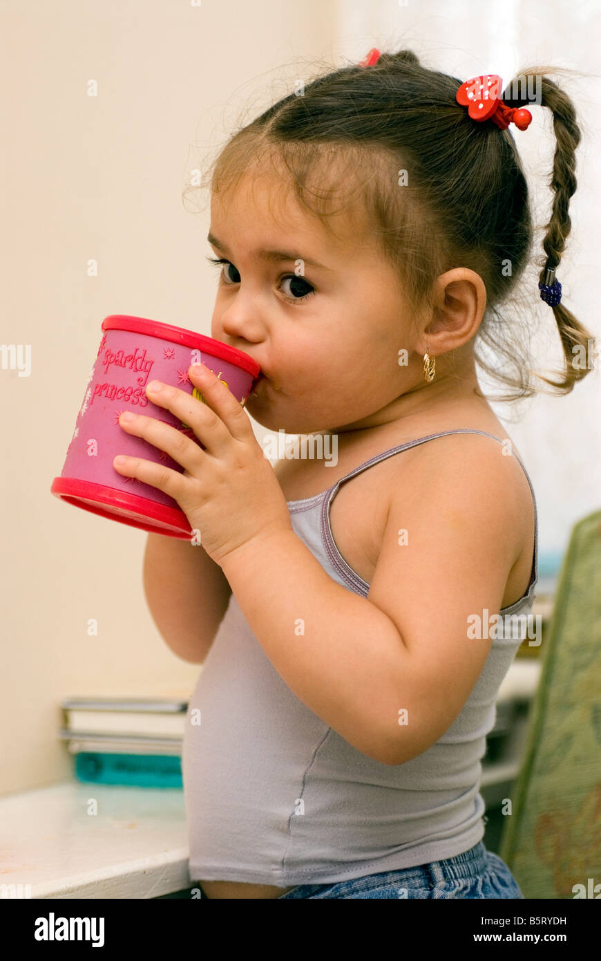 Cup and beaker hi-res stock photography and images - Alamy