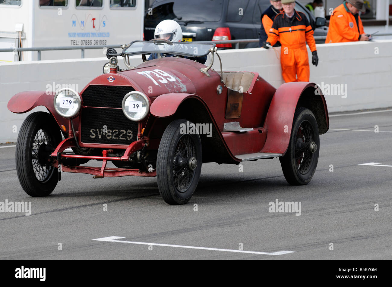 Stutz Bearcat 6000cc 1918 at VSCC Autumn Sprint Goodwood Sussex 25th ...