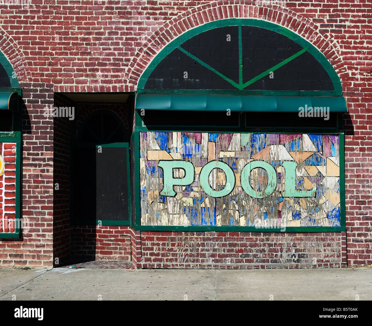 Pool hall hi-res stock photography and images - Alamy
