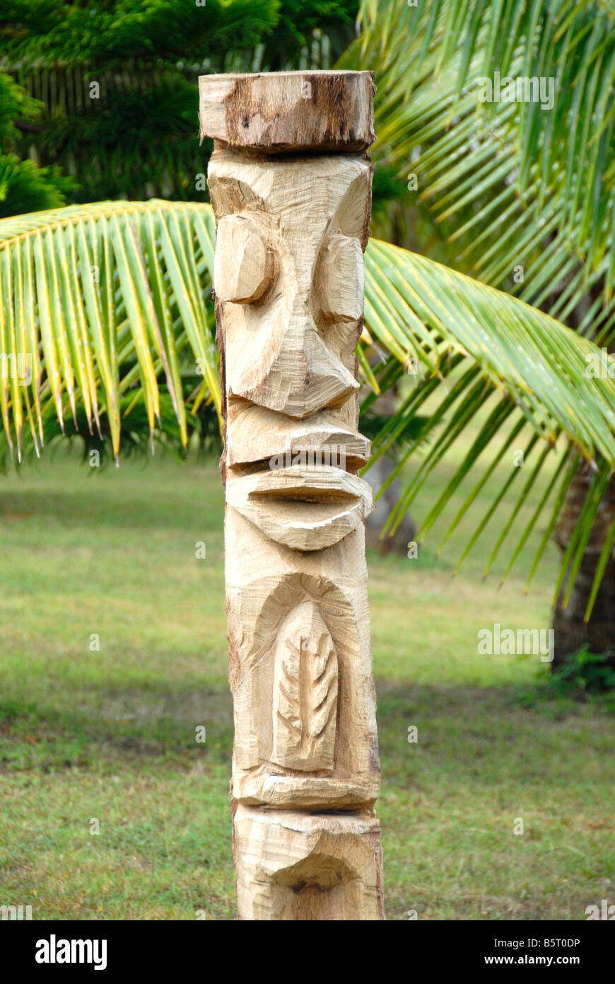Symbol totem hi-res stock photography and images - Alamy