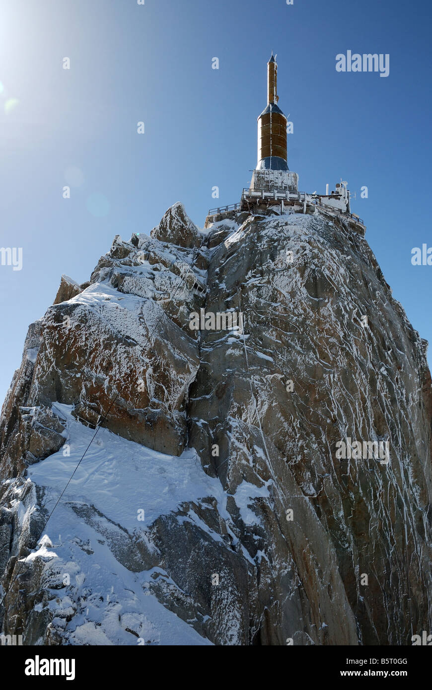 Blue sky in the alps hi-res stock photography and images - Alamy