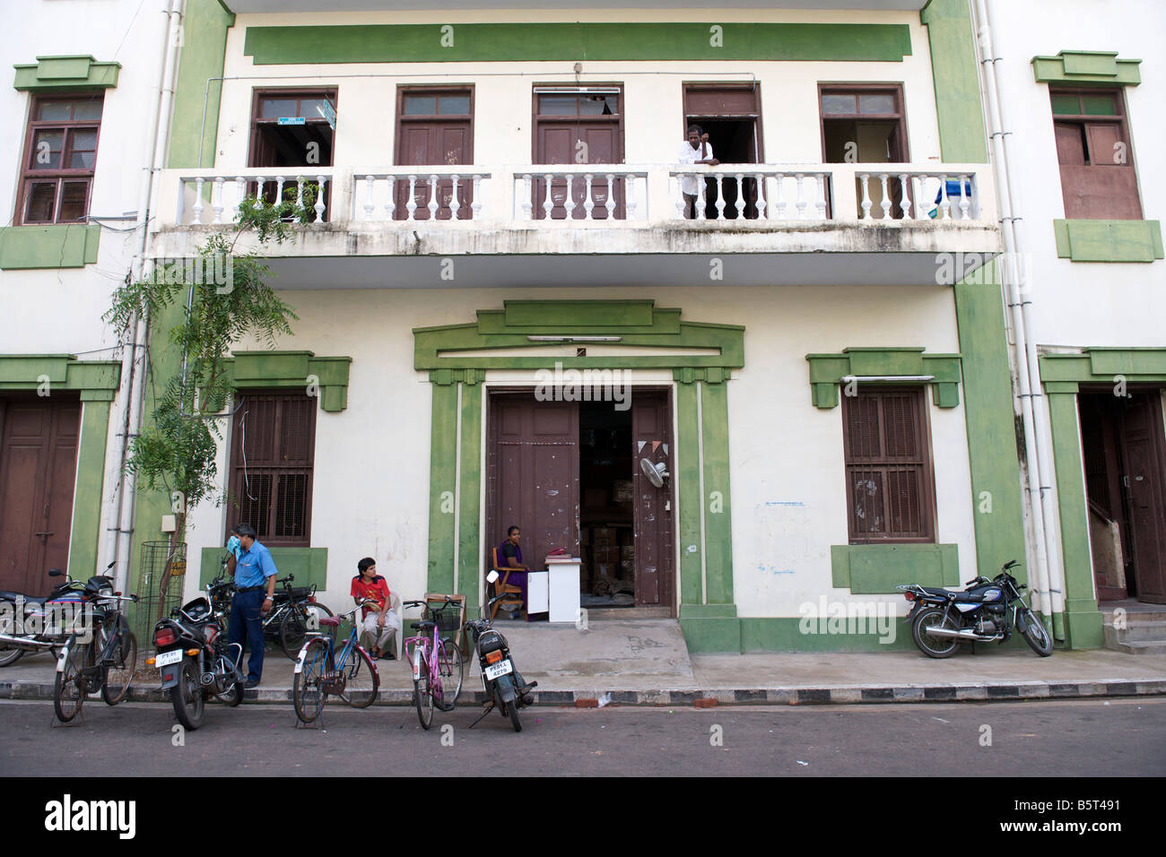 Colonial style building in Pondicherry India Stock Photo - Alamy