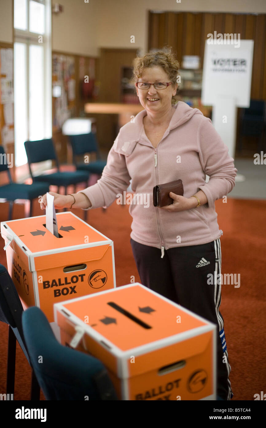 Nz election hi-res stock photography and images - Alamy