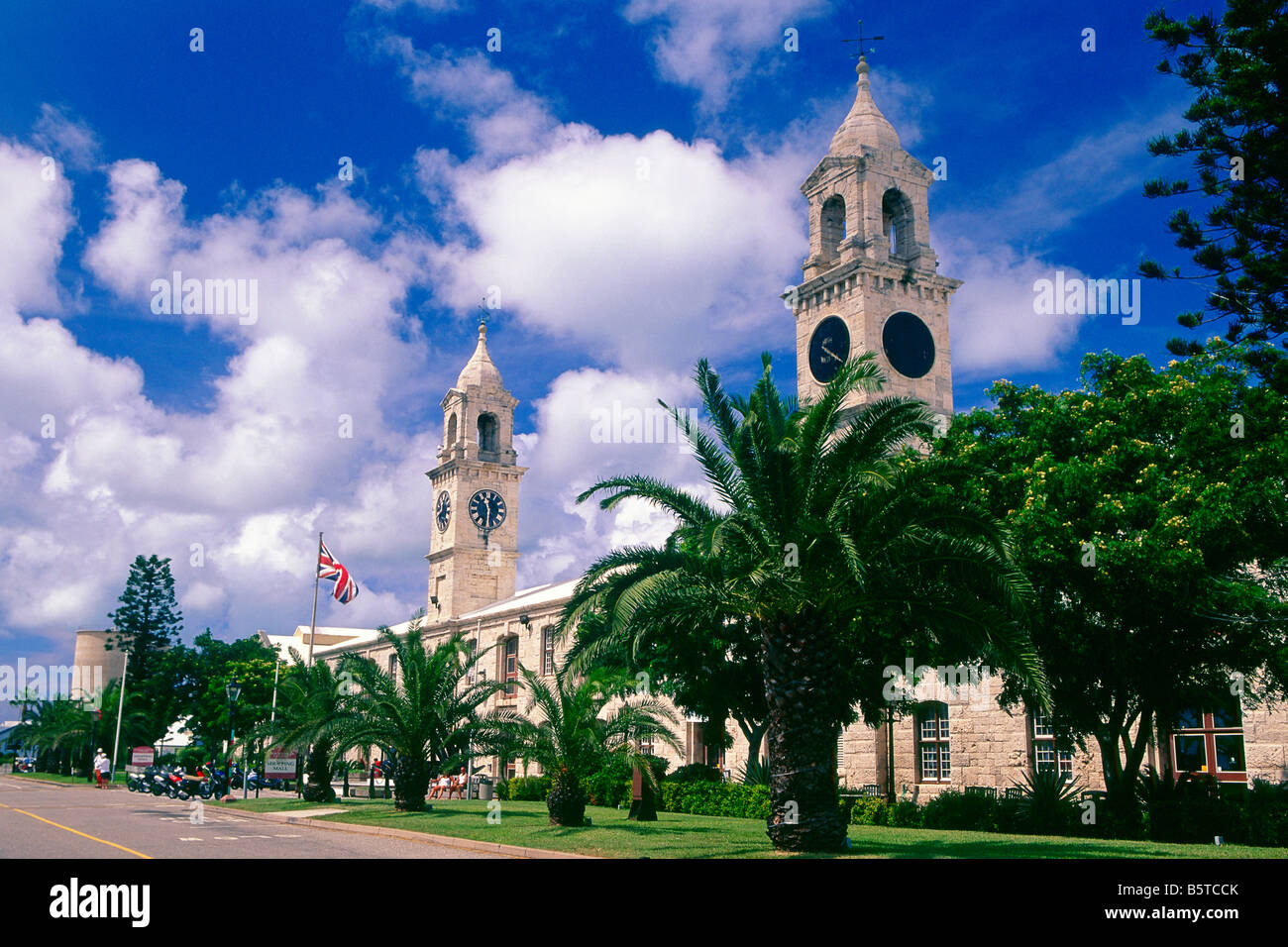 Royal naval dockyard bermuda hi-res stock photography and images - Alamy