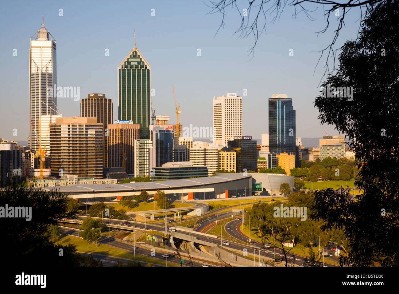 Evening light on the City of Perth From Kings Park Stock Photo - Alamy