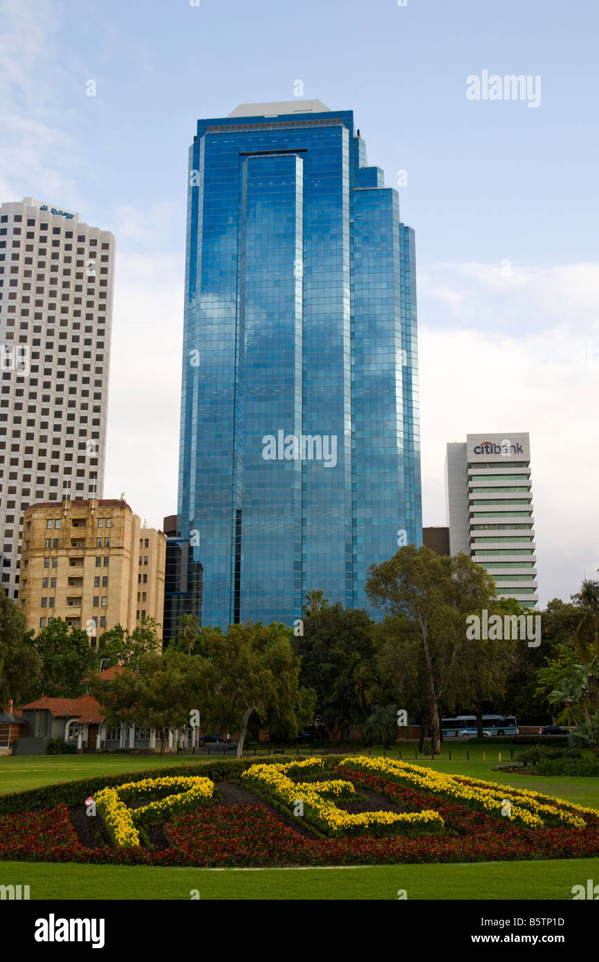 The central business district landmarks hi-res stock photography and ...