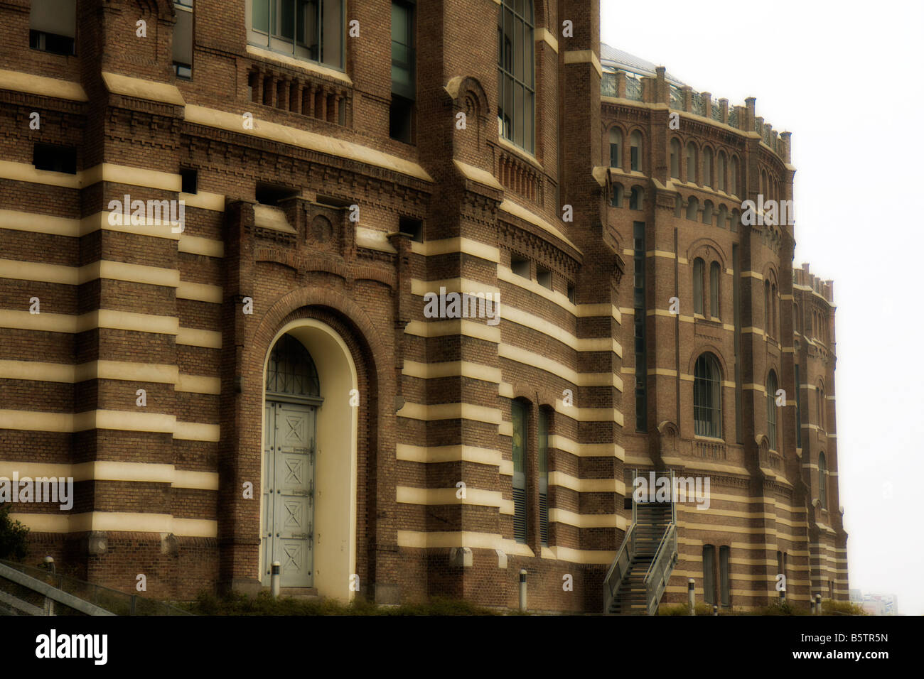 Gasometer g town hi-res stock photography and images - Alamy