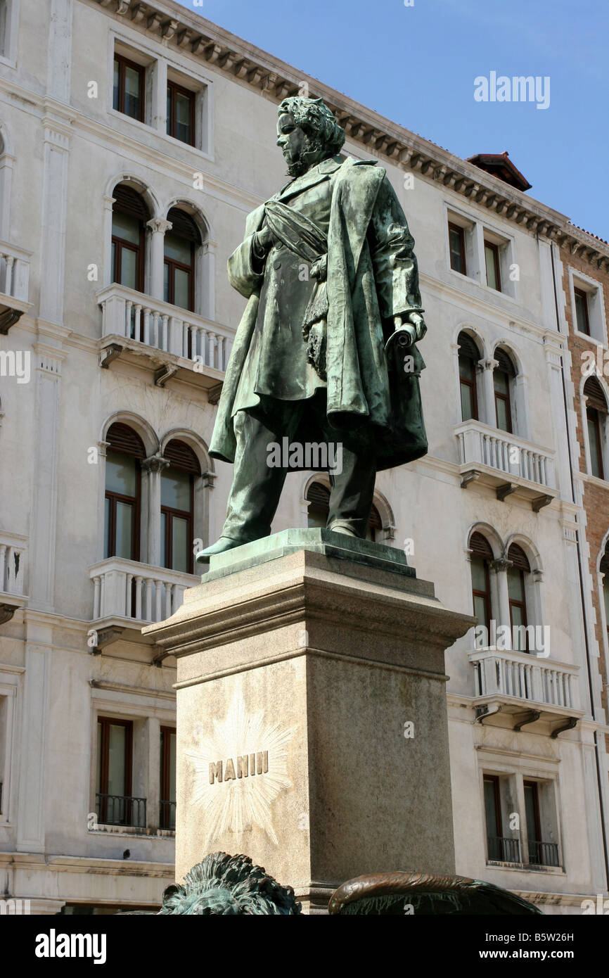 Manin statue Campo Manin Sestiere San Marco Venice Veneto Italy Stock ...