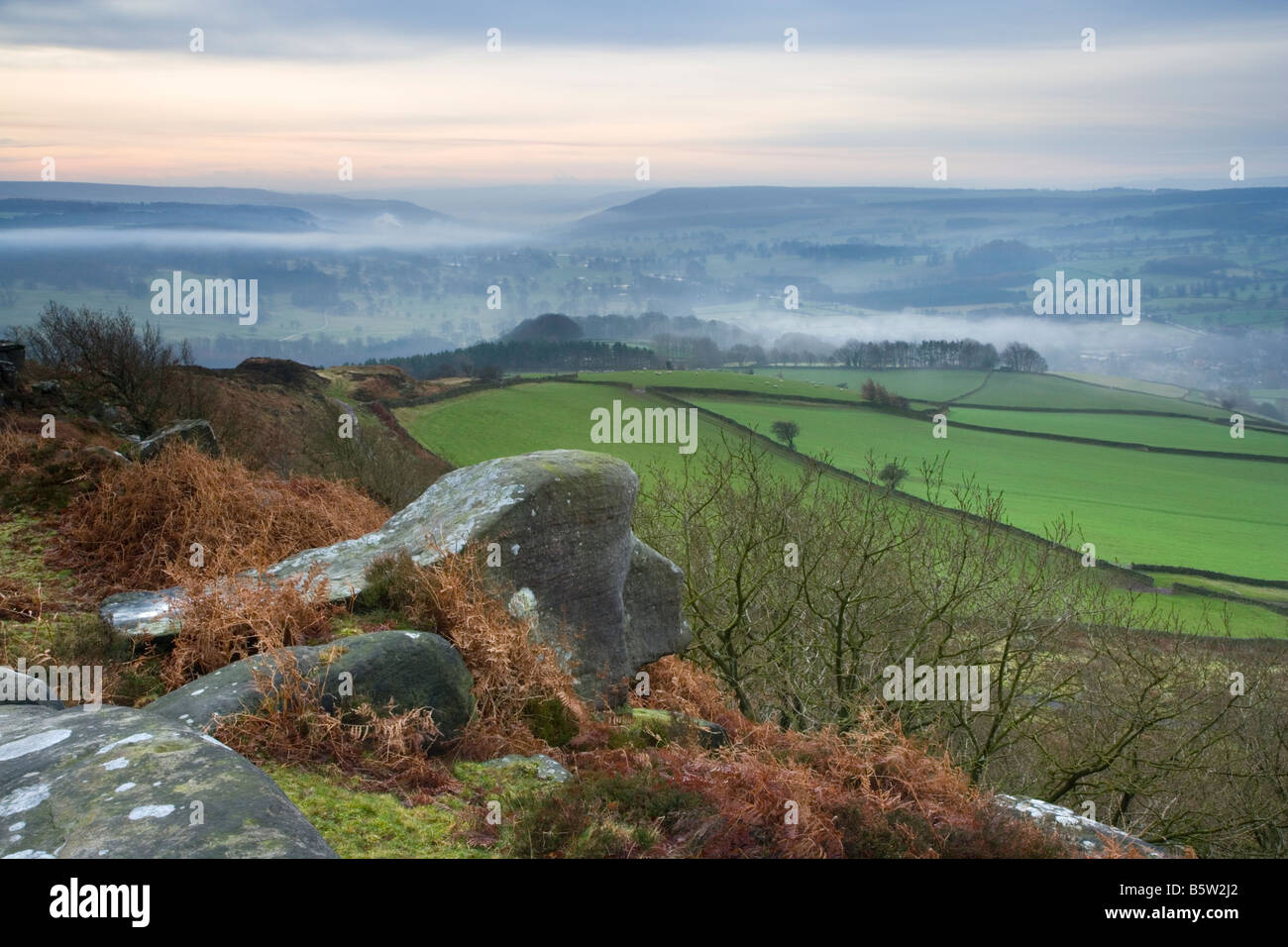 From rugged cliff edge hi-res stock photography and images - Alamy