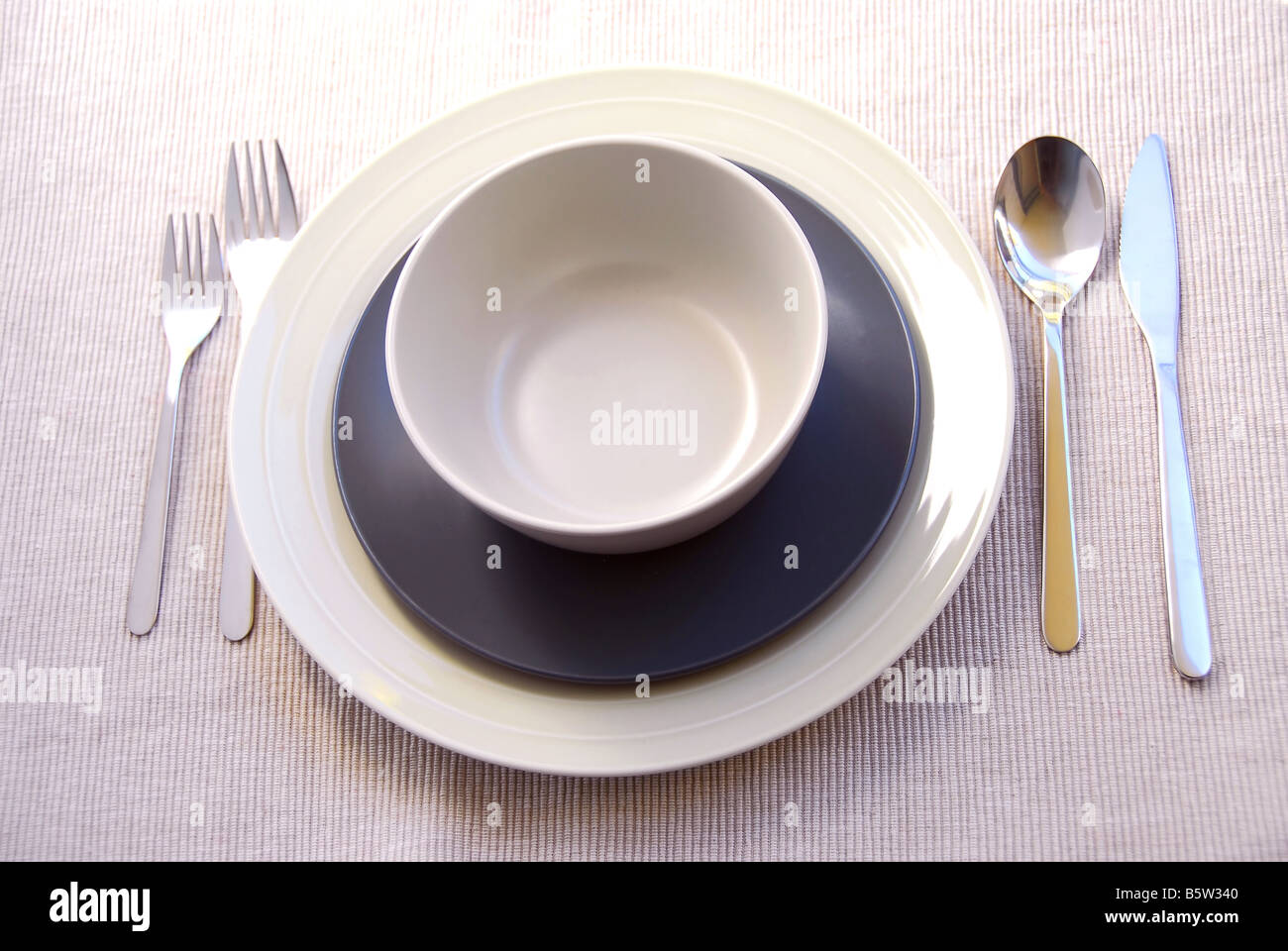 Empty stoneware bowl hi-res stock photography and images - Alamy