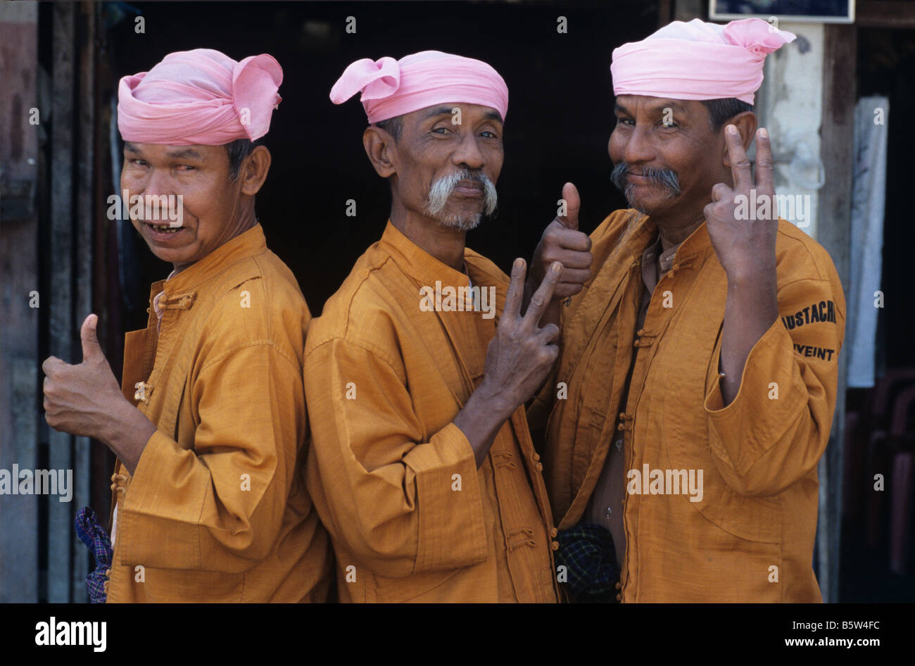 Turbans costume hi-res stock photography and images - Alamy