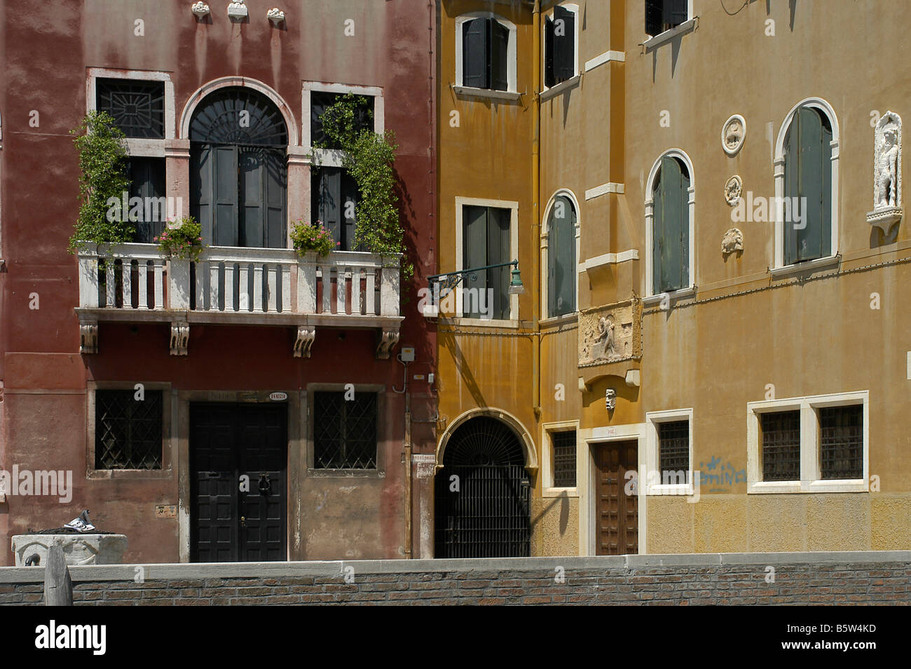 architecture colors Venice Italy Stock Photo - Alamy