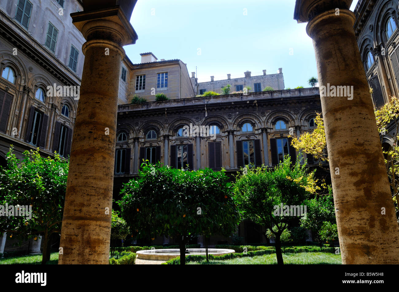The Palazzo Doria Pamphilj in Rome that houses the largest and oldest ...