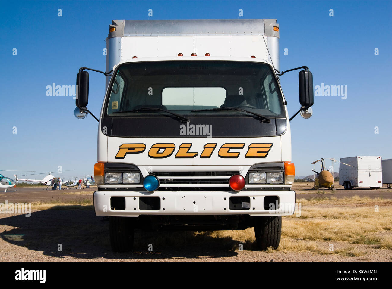 Mobile command center hi-res stock photography and images - Alamy