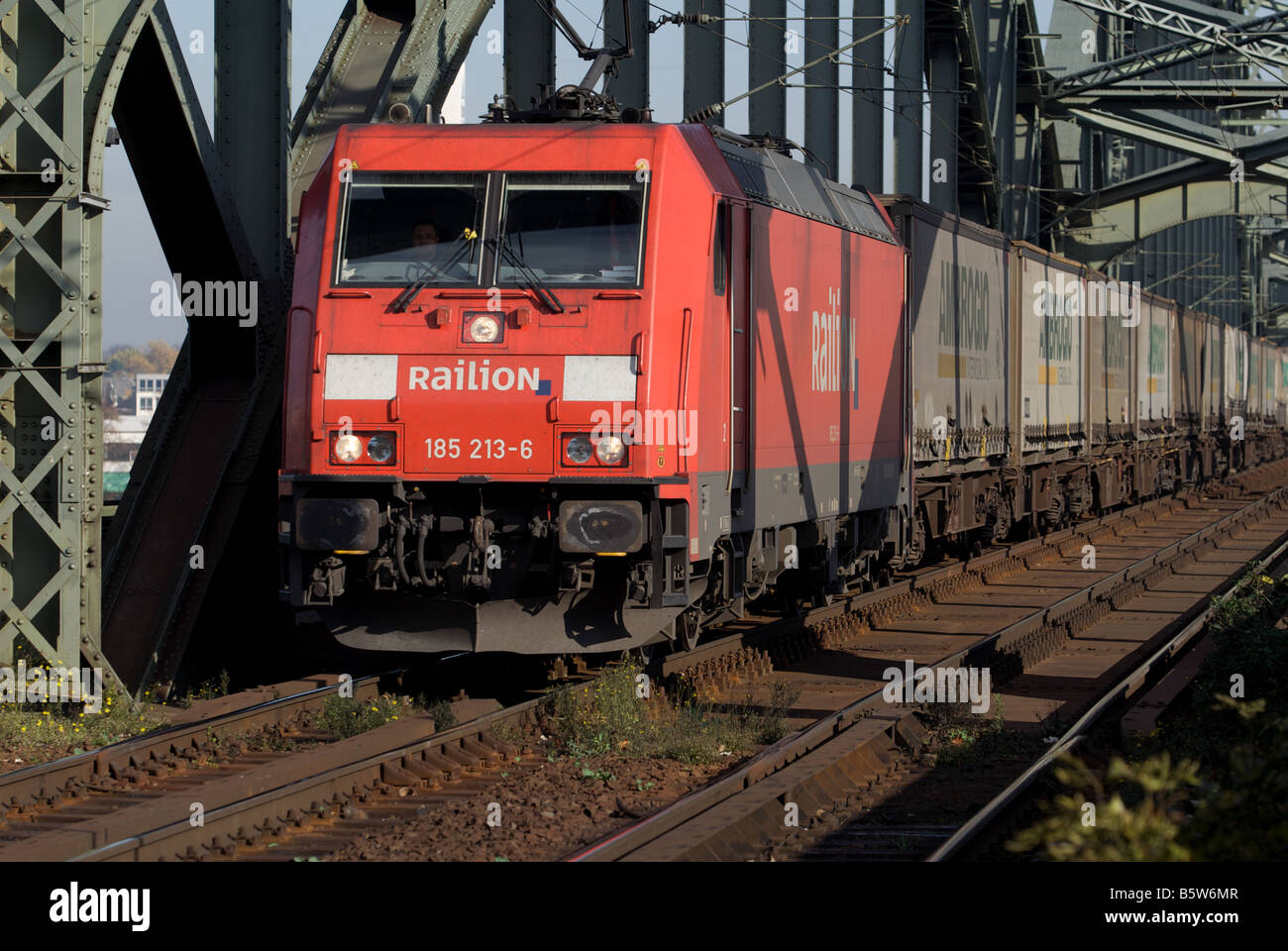 German Railways freight train, Cologne, North Rhine-Westphalia, Germany ...