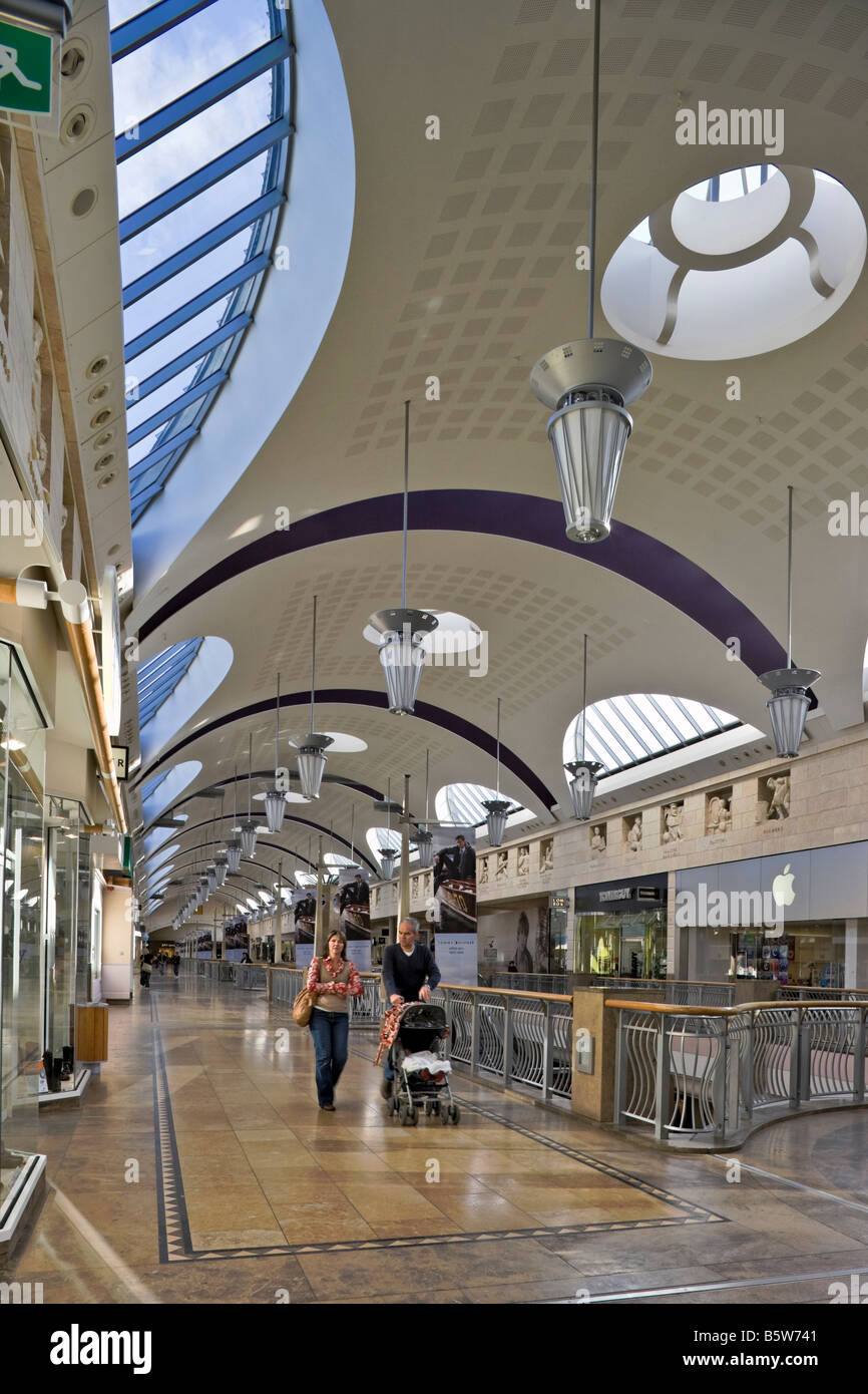 Bluewater mall in kent hi-res stock photography and images - Alamy