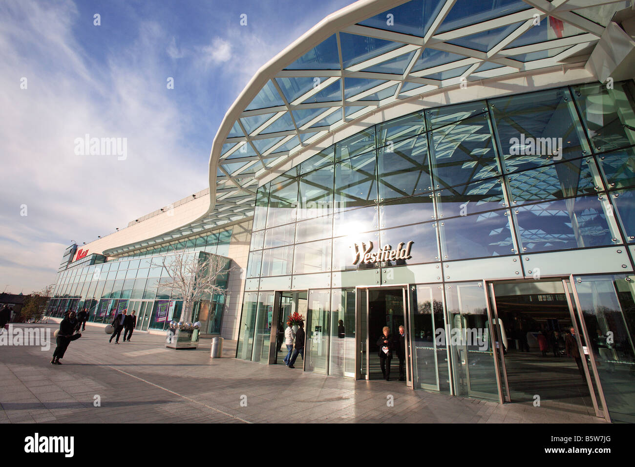 Westfield white city hi-res stock photography and images - Alamy