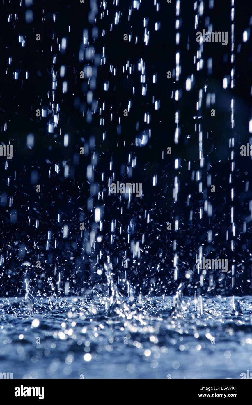 Backlit water drops from spray hi-res stock photography and images - Alamy