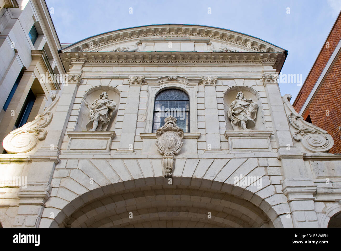 Landmark decorative gateway to Paternoster Square with statues and ...