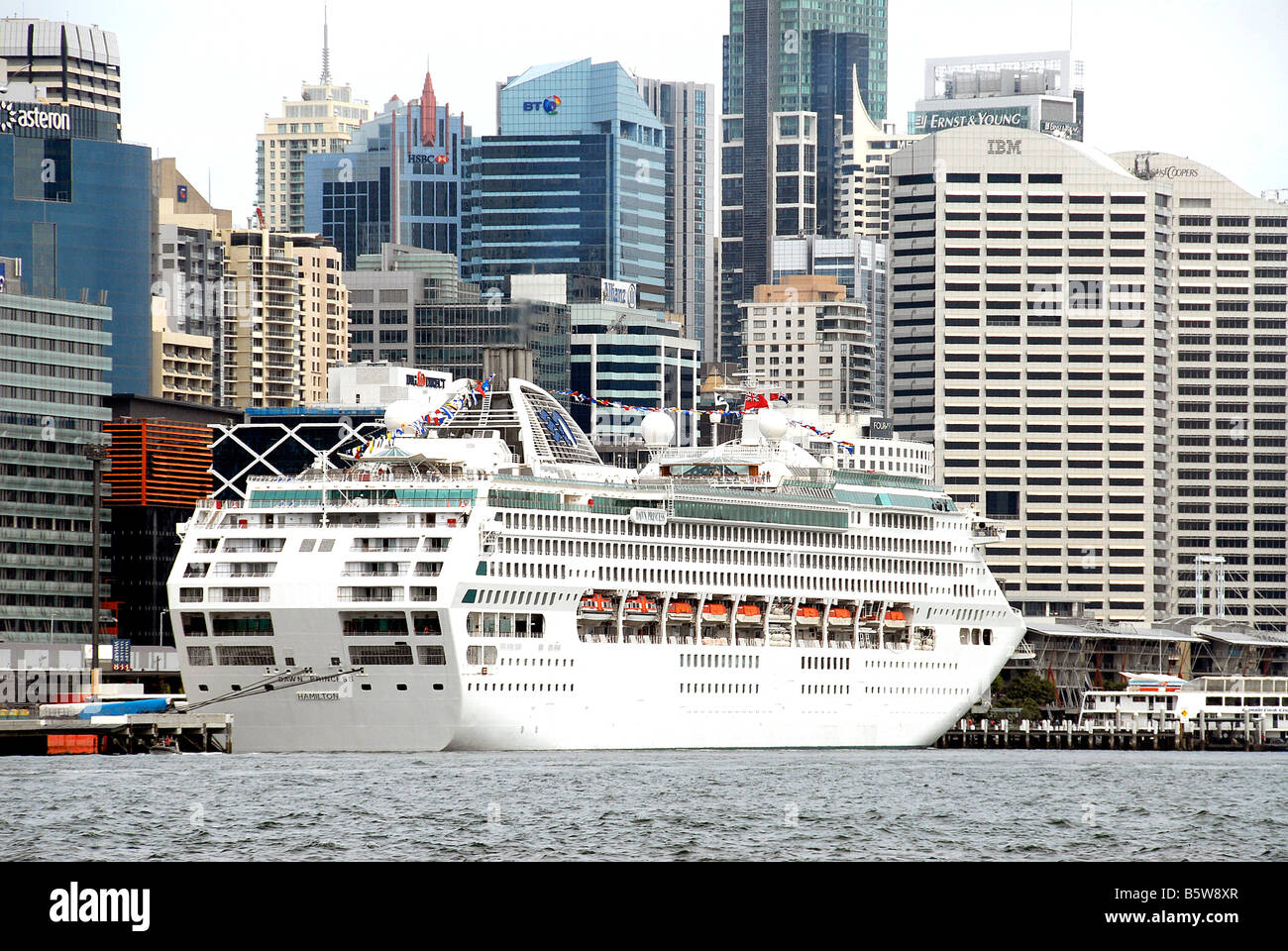 Dawn Princess cruise ship at Darling harbor, Sydney, Australia Stock ...