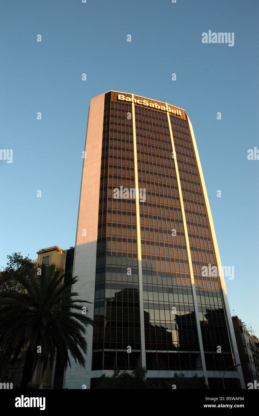 Banco sabadell hi-res stock photography and images - Alamy