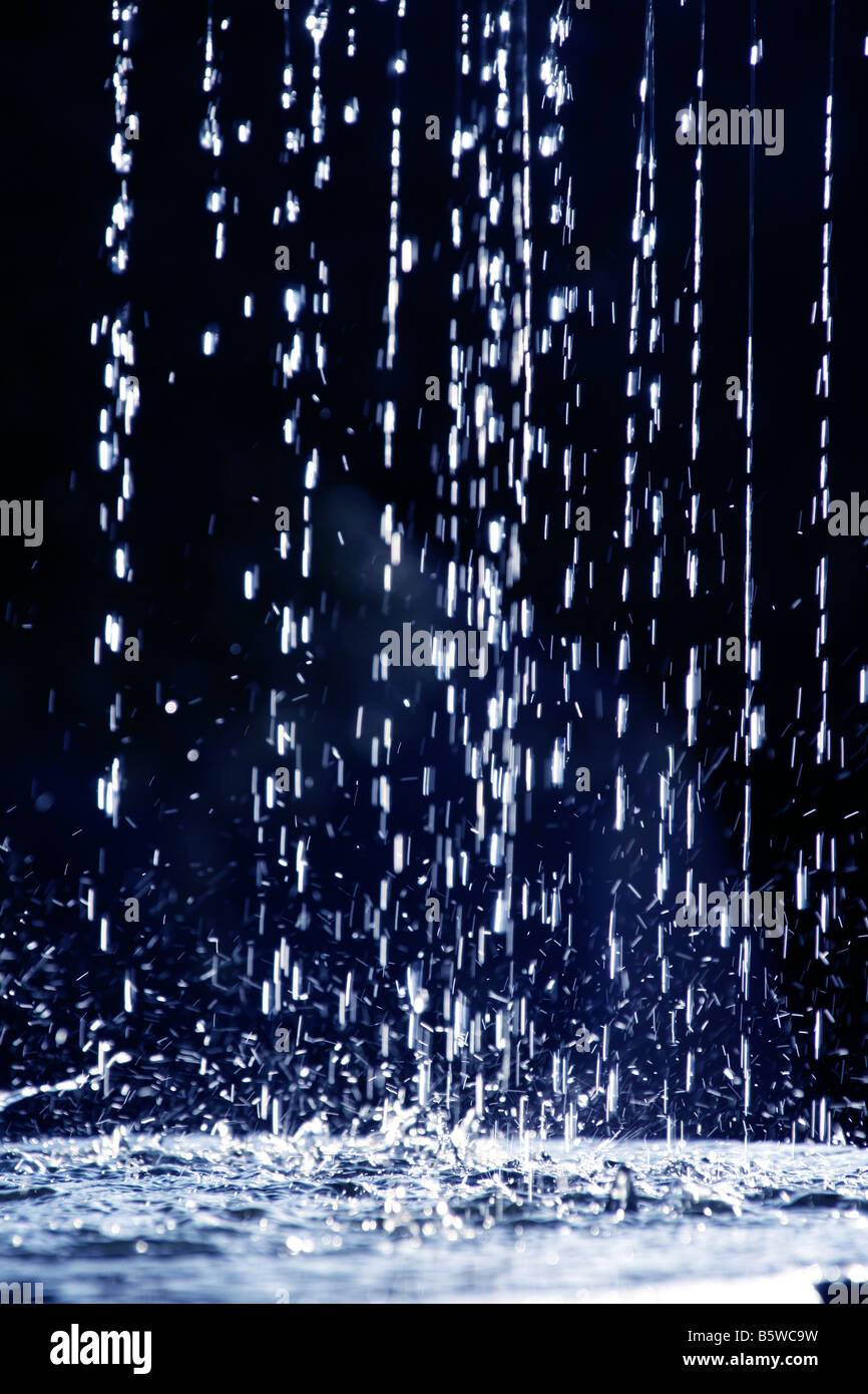 Backlit water drops from spray hi-res stock photography and images - Alamy