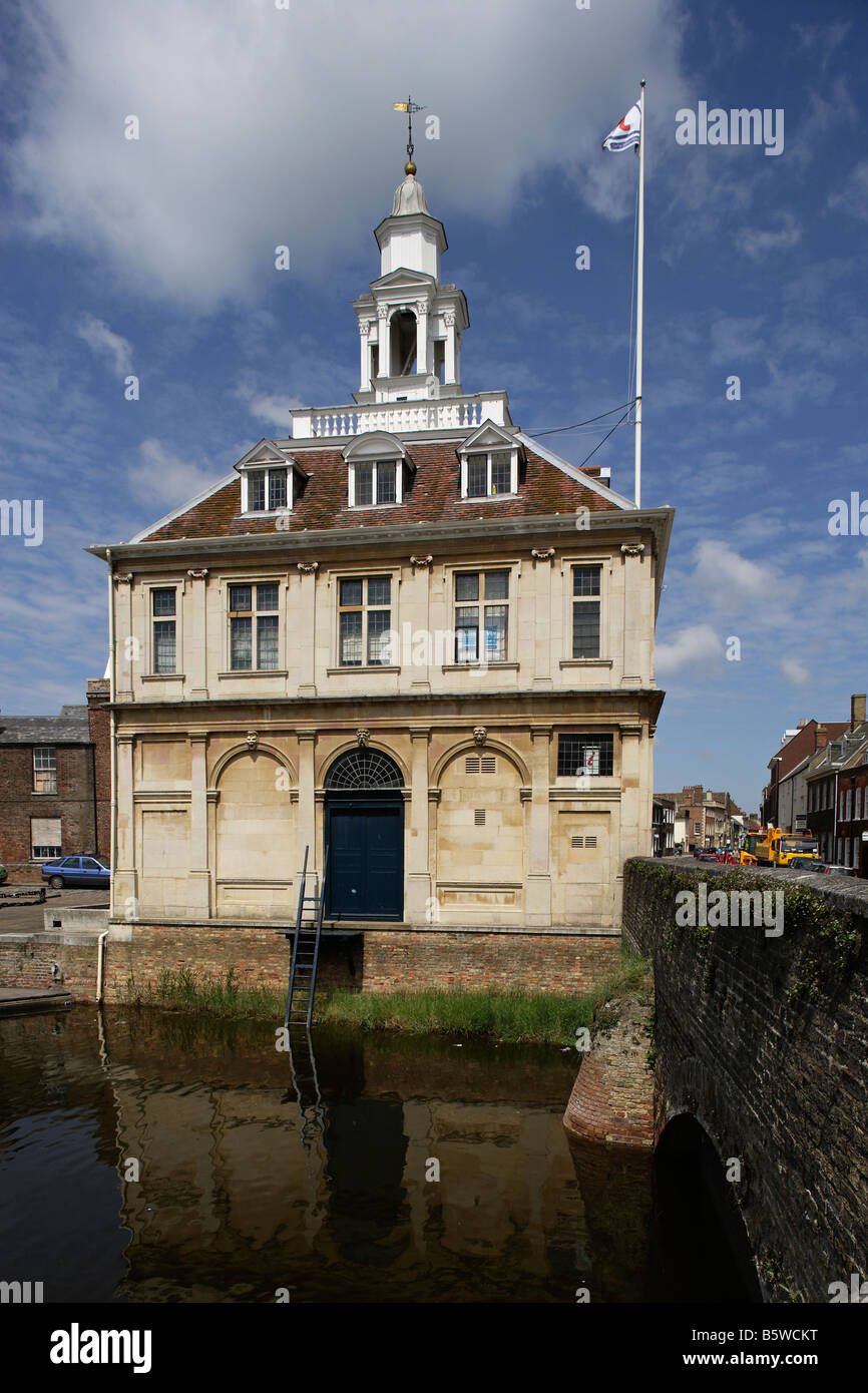 King s Lynn Purfleet Quay Dutch style Custom House by Henry Bell 1683 ...