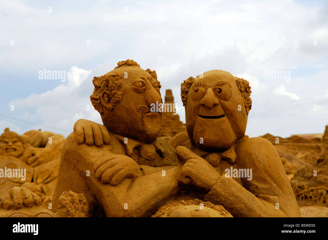 The muppet show waldorf hi-res stock photography and images - Alamy