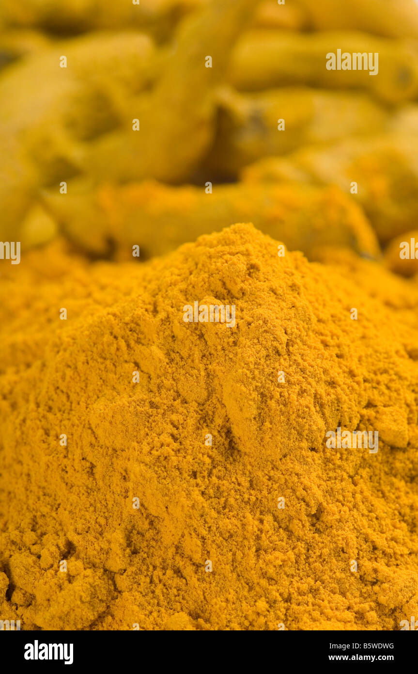 Dry turmeric powder roots hi-res stock photography and images - Alamy