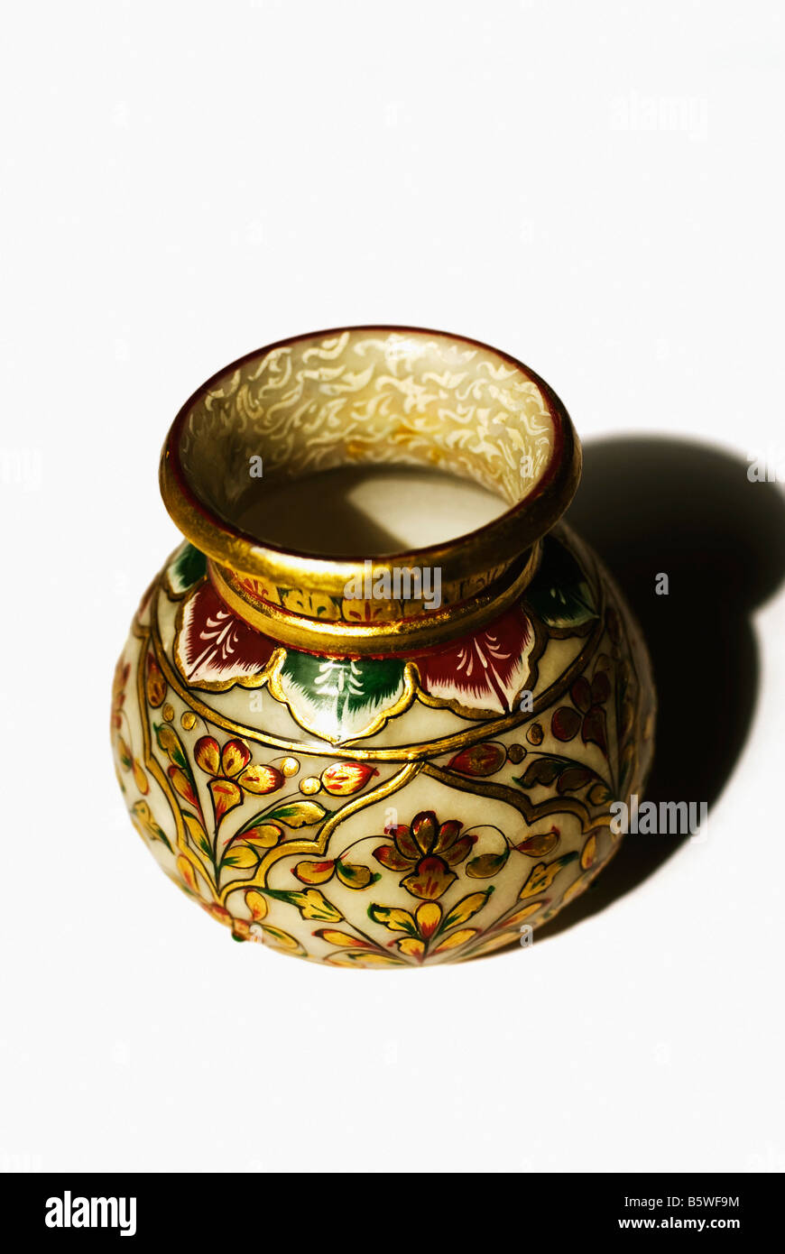 Pottery decoration hi-res stock photography and images - Alamy