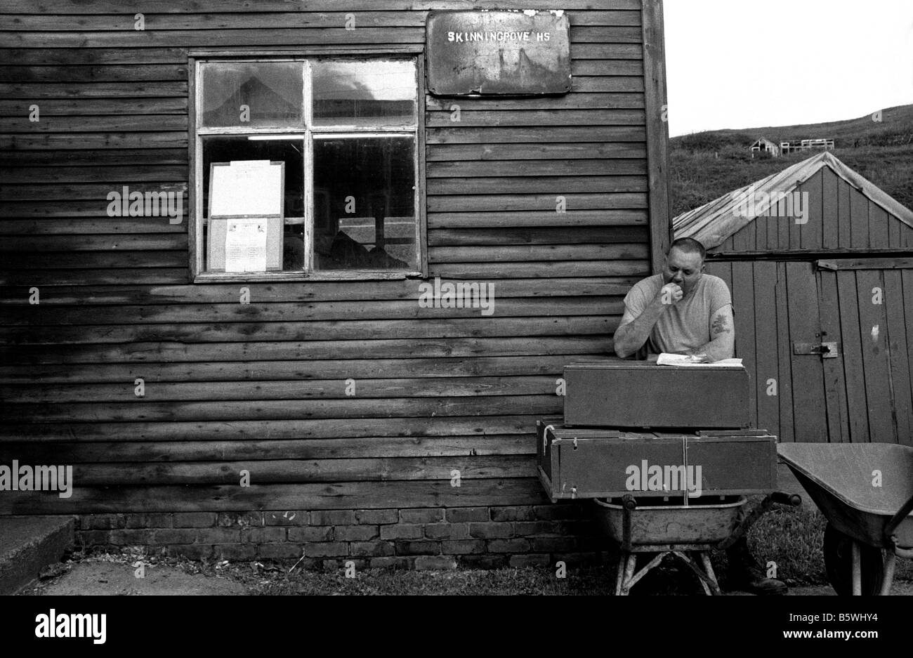 Working and middle class Black and White Stock Photos & Images - Alamy