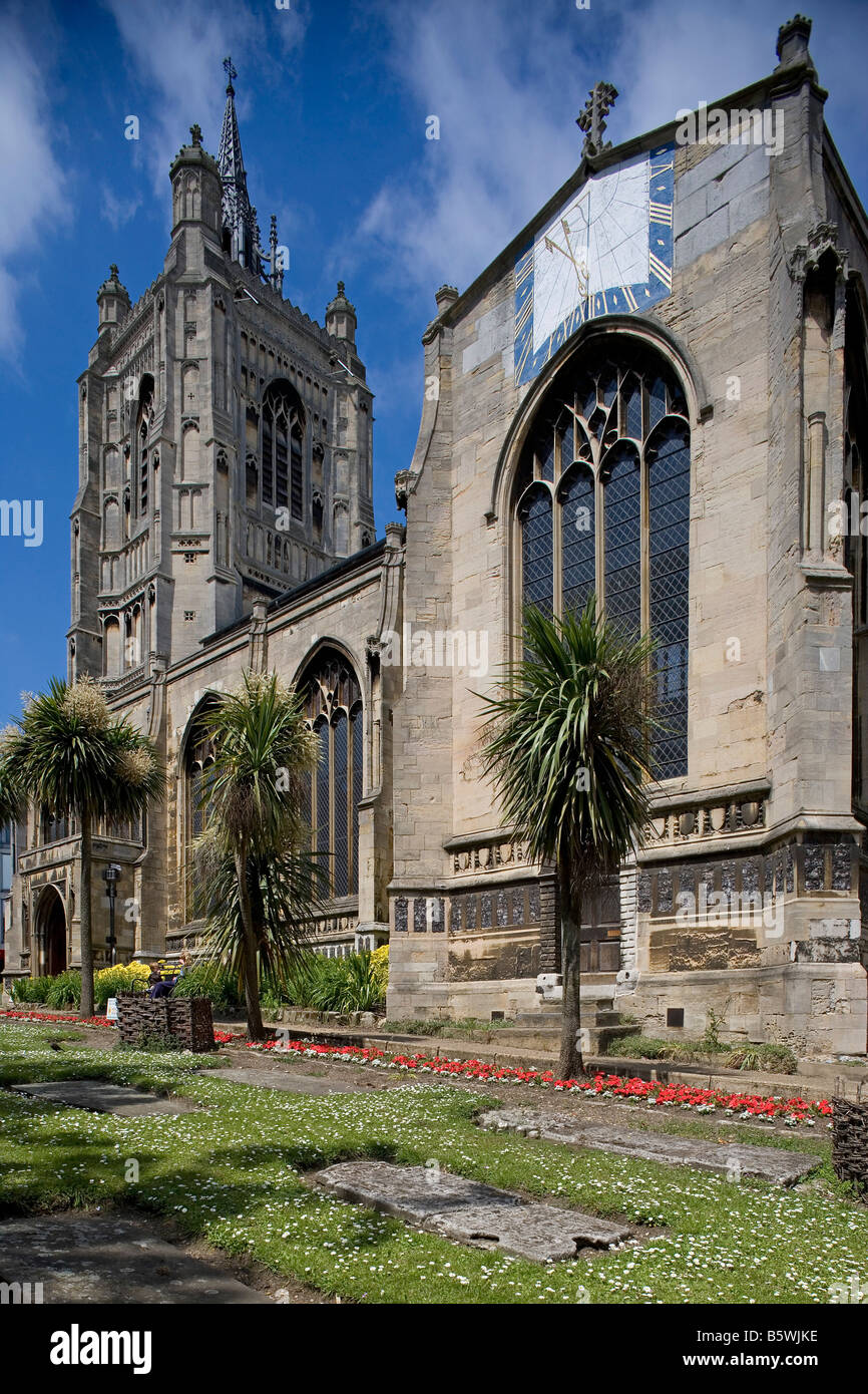 Perpendicular gothic style hi-res stock photography and images - Alamy