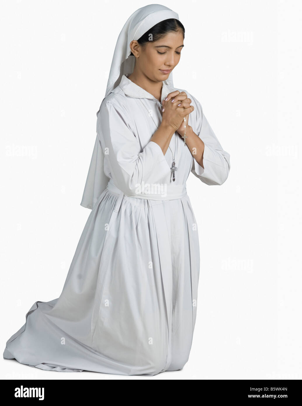 Nun in traditional habit hi-res stock photography and images - Alamy