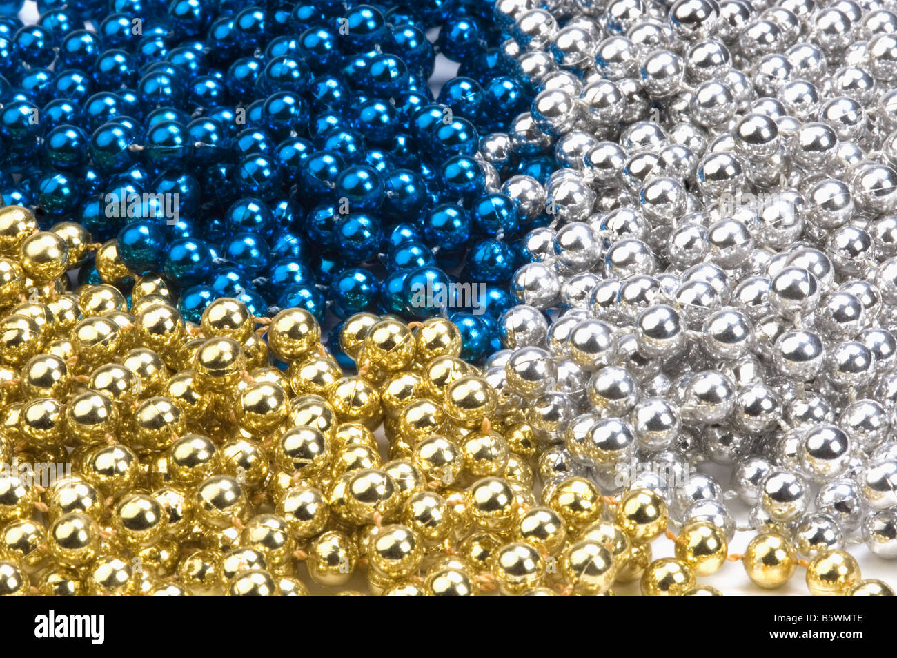Large gold beads hi-res stock photography and images - Alamy