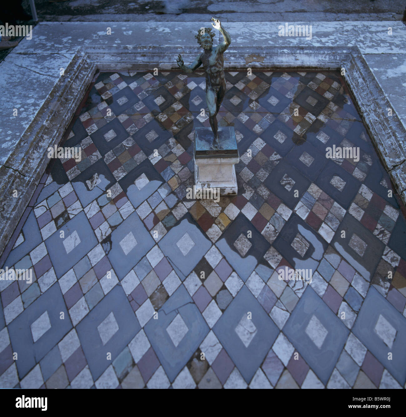 Impluvium hi-res stock photography and images - Alamy