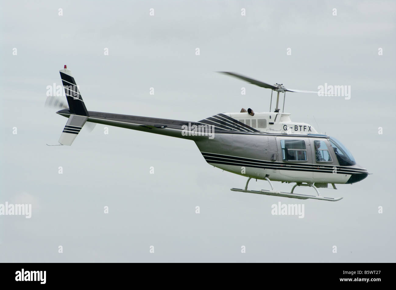 Jet ranger helicopter hi-res stock photography and images - Alamy