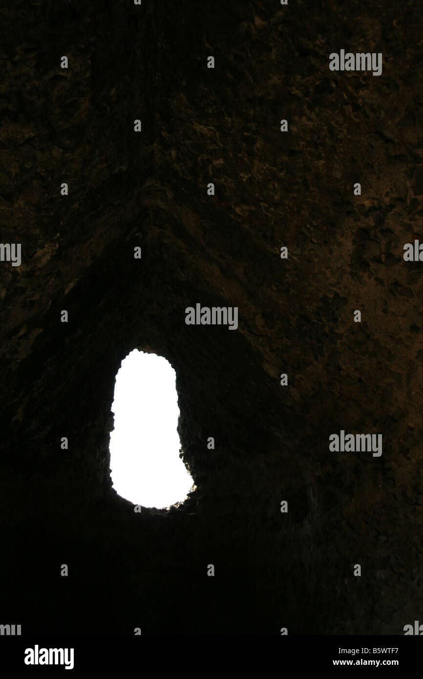 Inside cave looking out hi-res stock photography and images - Alamy