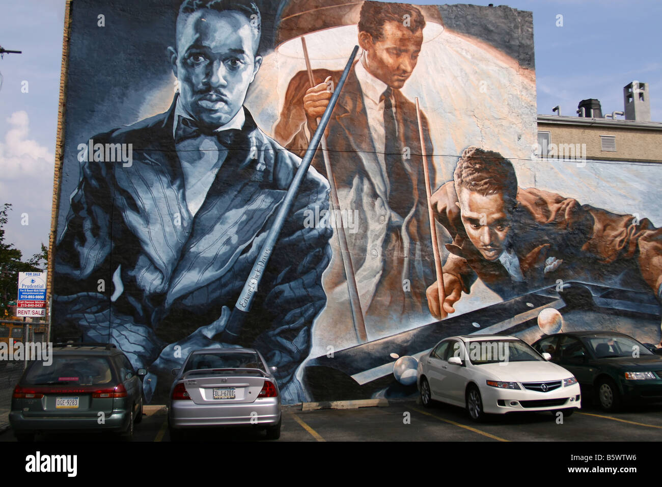Philadelphia downtown. Huge mural on the wall Stock Photo - Alamy