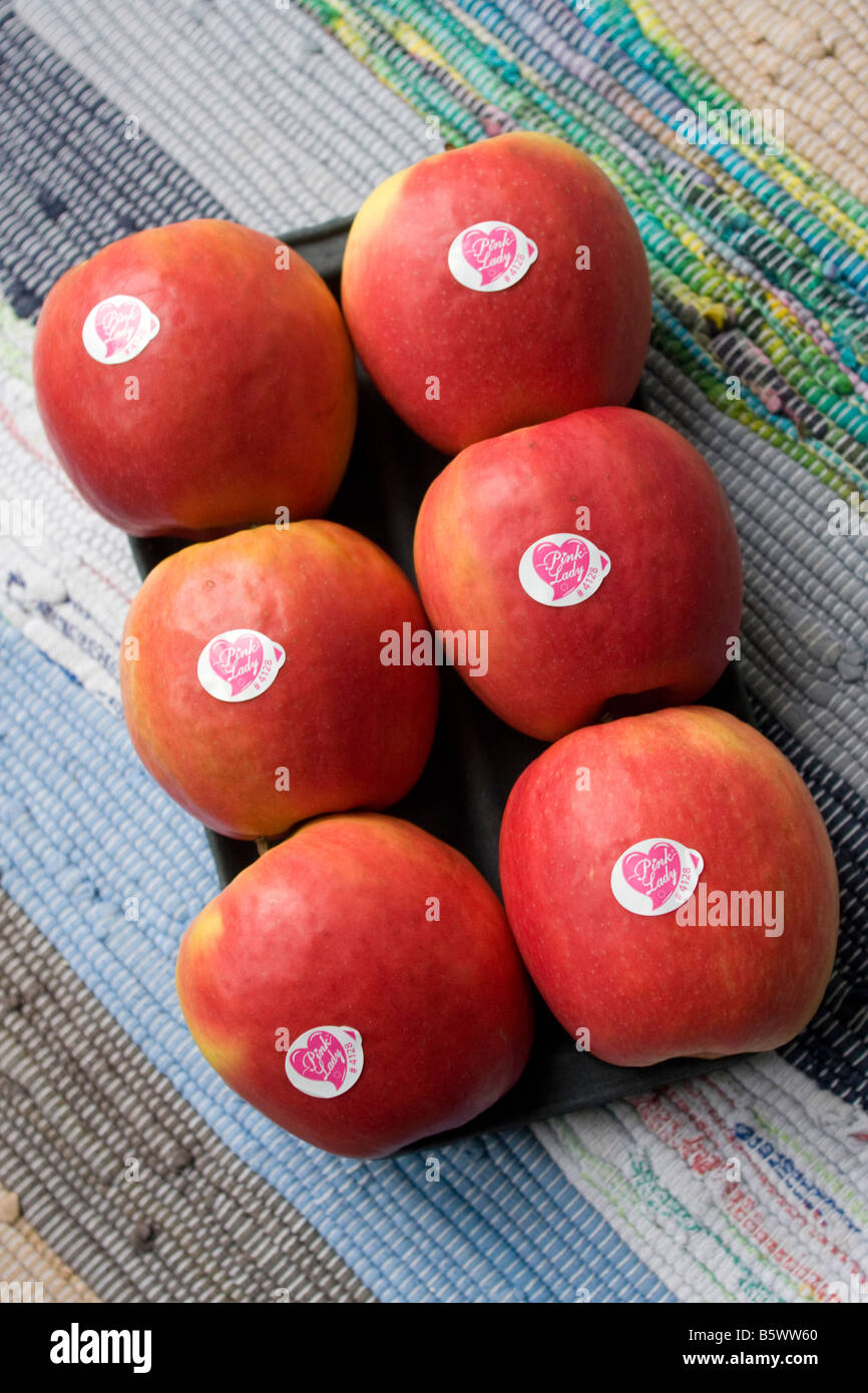 Six Pink Lady Apples Stock Photo - Alamy