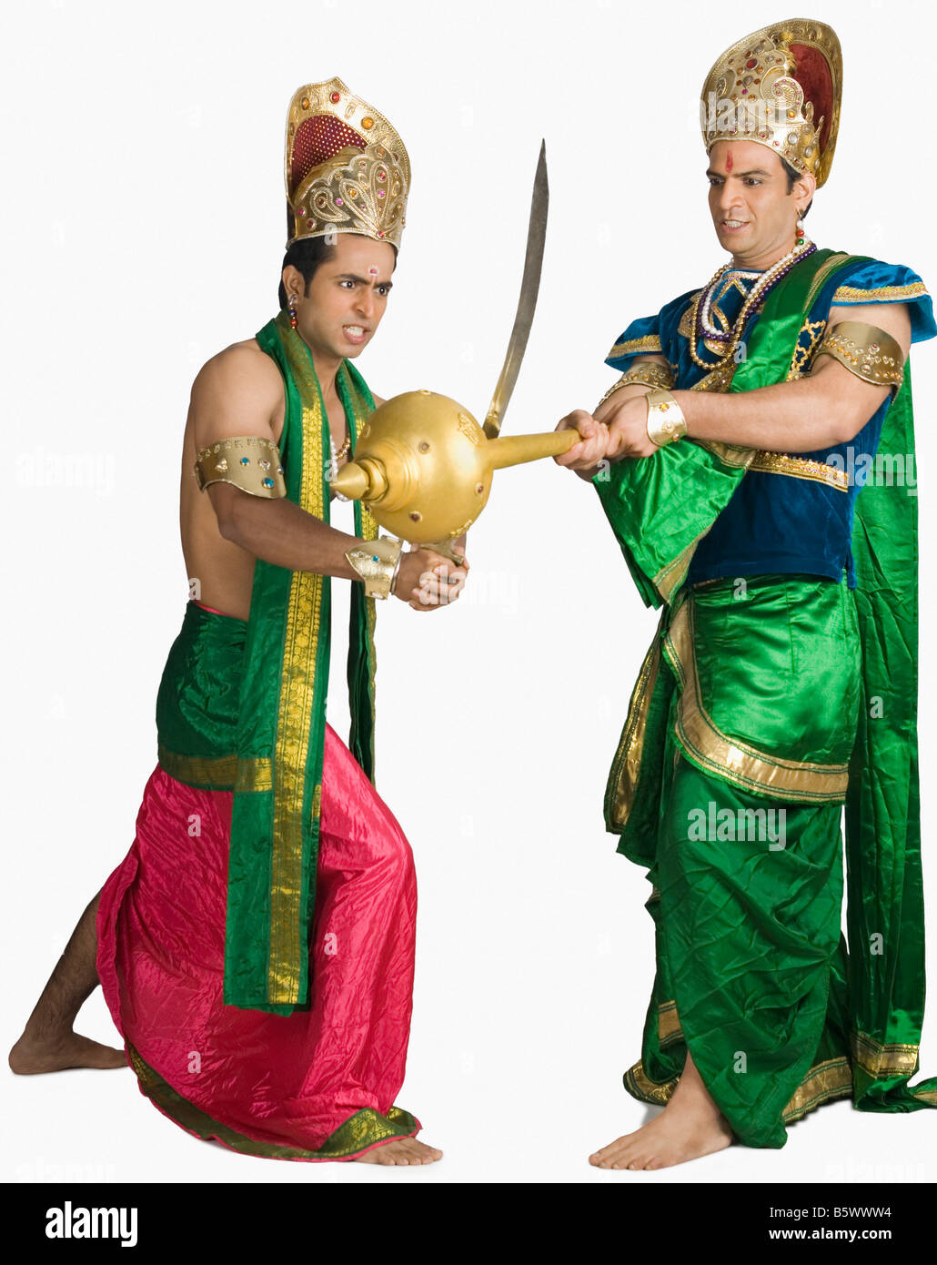 Men sword fighting hi-res stock photography and images - Alamy