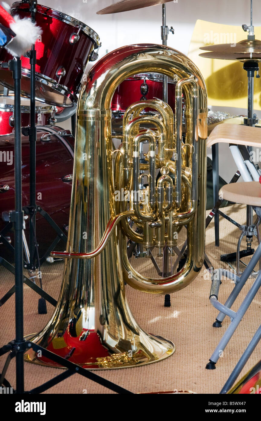Tuba instrument hi-res stock photography and images - Alamy