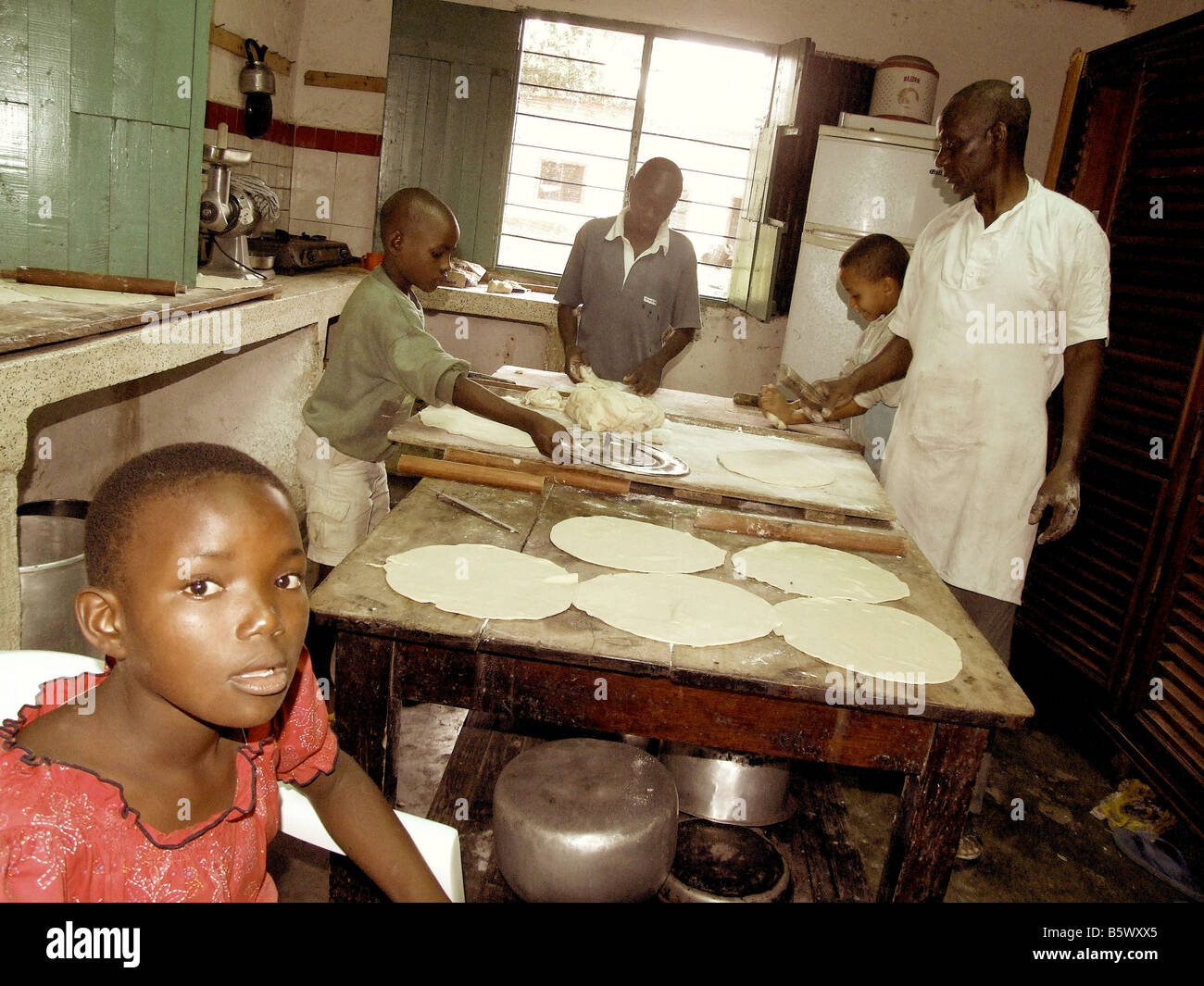 Orphanage kitchen hi-res stock photography and images - Alamy