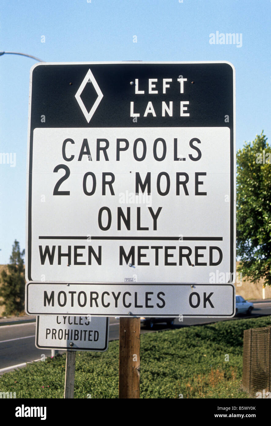 California highway patrol ticket hi-res stock photography and images ...